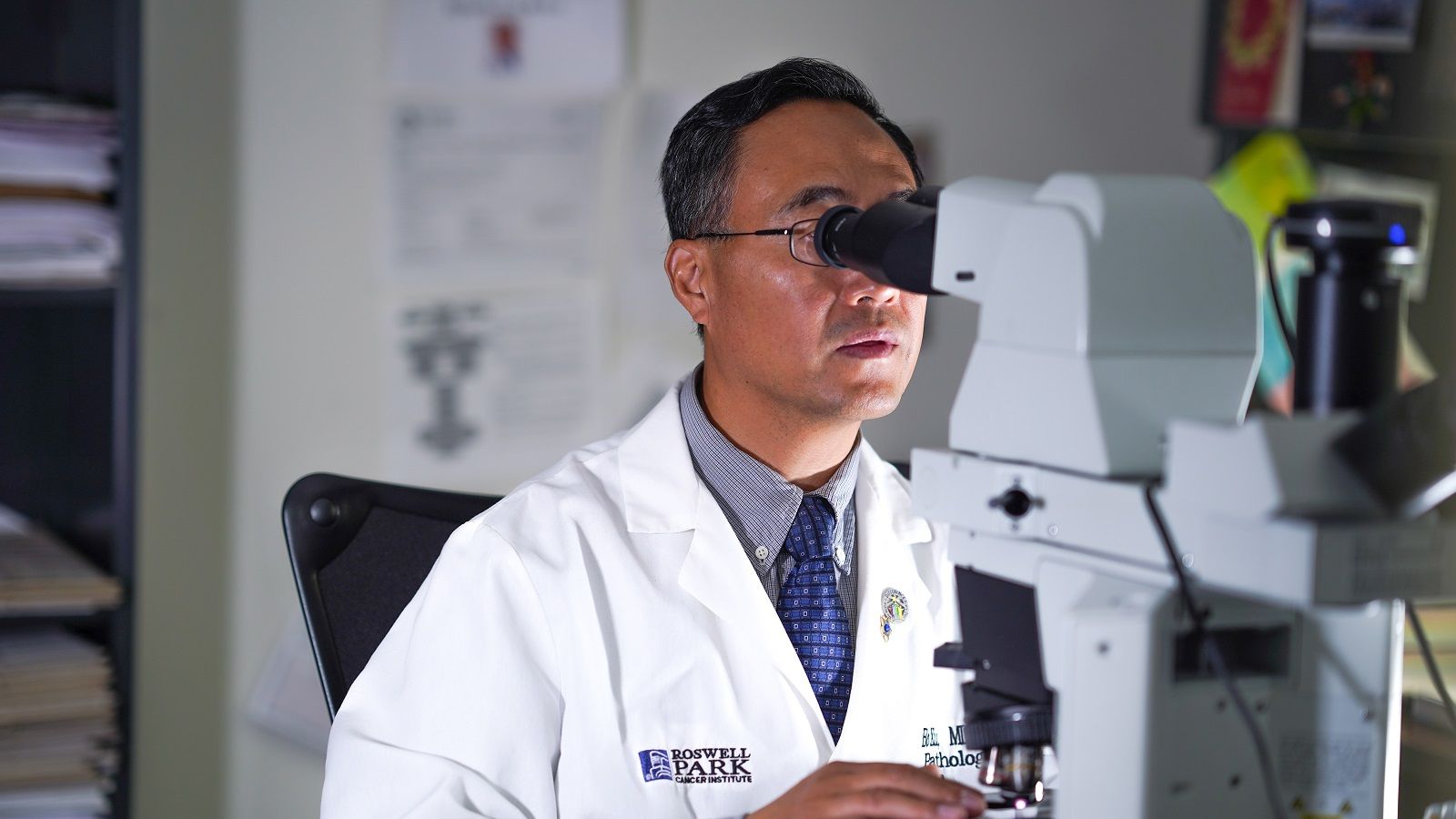 Diagnosing Adrenal Gland Tumors | Roswell Park Comprehensive Cancer ...